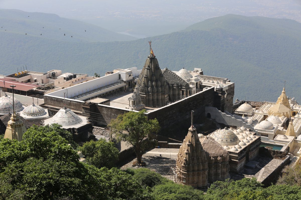 Junagadh, Girnar, Gujarat - Jain Tirth Temple - Sau Chalo Girnar Jaiye